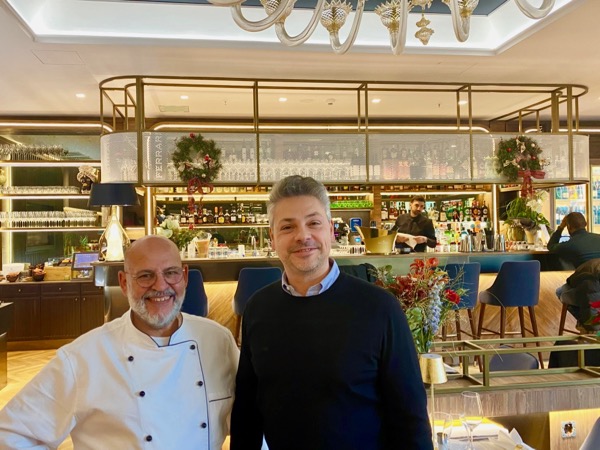 Neueröffnung am Frankfurter Opernplatz: Alfios - BISS